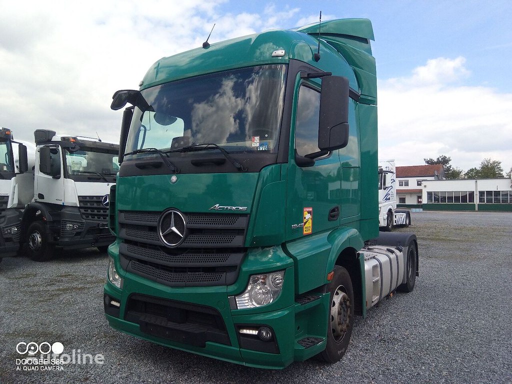 Mercedes-Benz Actros 1843 *** 8 Units *** tegljač