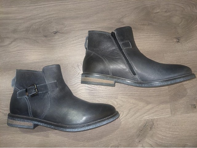 Bata Zip Boots 43 NOVO