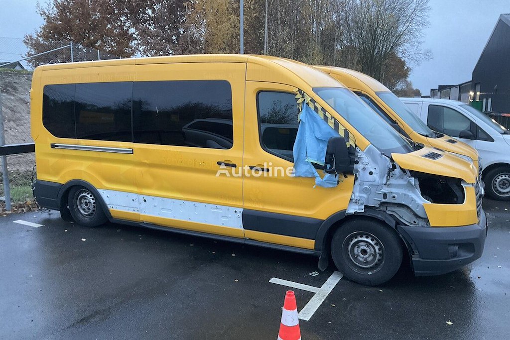 Prodaje se Ford Transit minibus furgon na aukciji