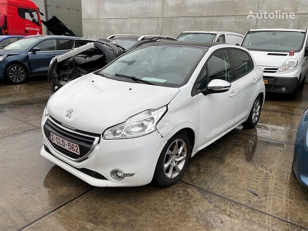 Prodaje se Peugeot 208 hečbek na aukciji