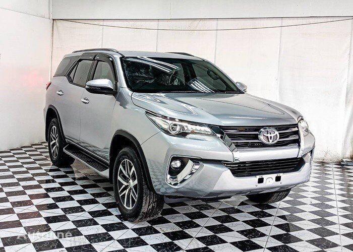 Toyota FORTUNER terenac