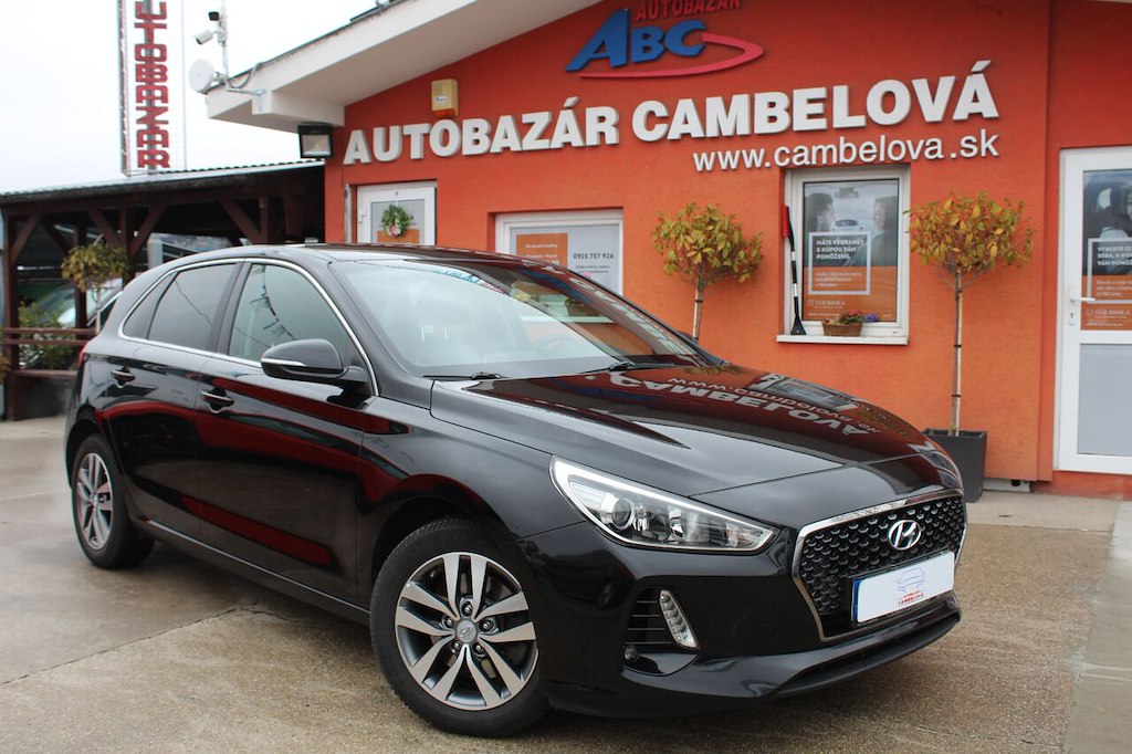 Hyundai i30 1.4 TGDi 103kW M6 Family hečbek