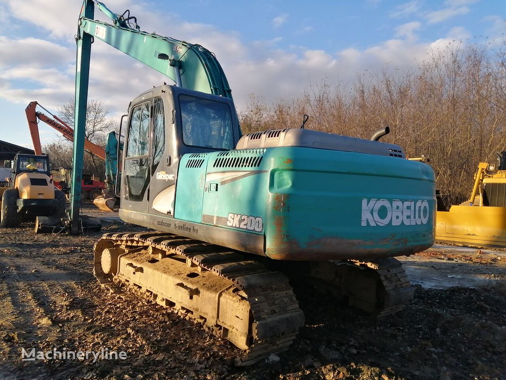 Kobelco SK200 bager guseničar