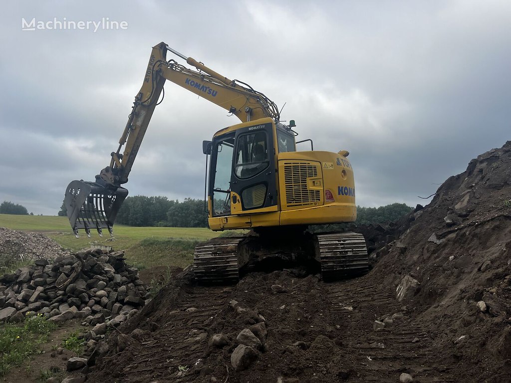 Komatsu PC138 bager guseničar