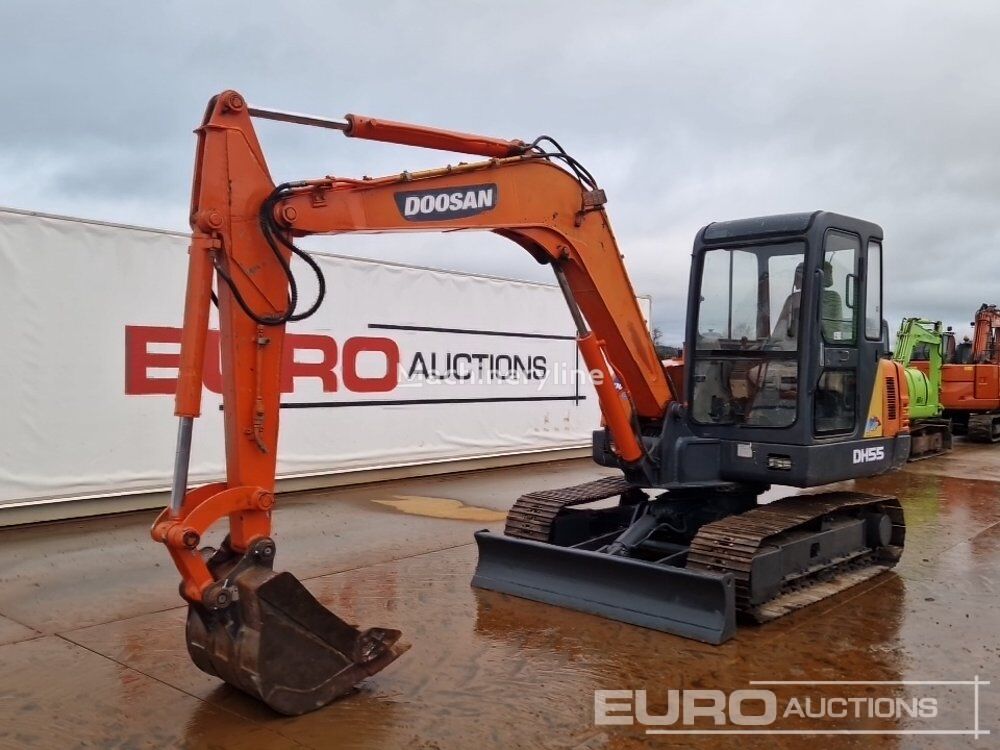 Prodaje se Doosan DH55-V mini bager na aukciji