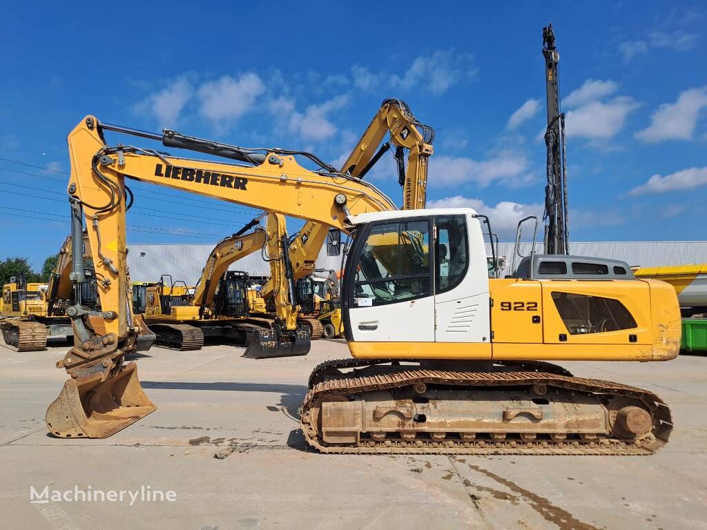 Liebherr R922LC (+3 Buckets) bager guseničar