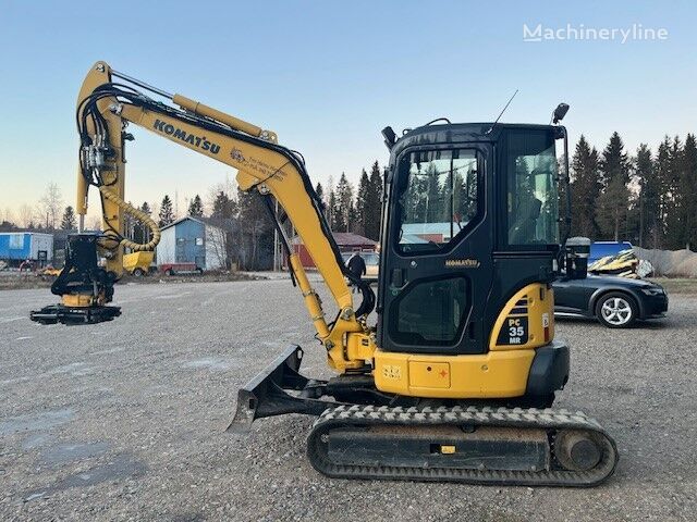 Komatsu PC 35MR-3 mini bager