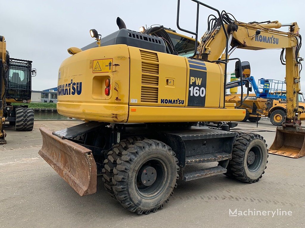 Komatsu PW160-8 bager točkaš