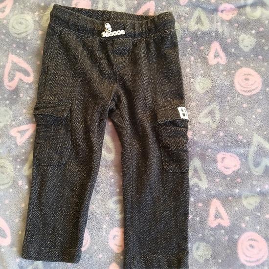 Nove pantalone 98