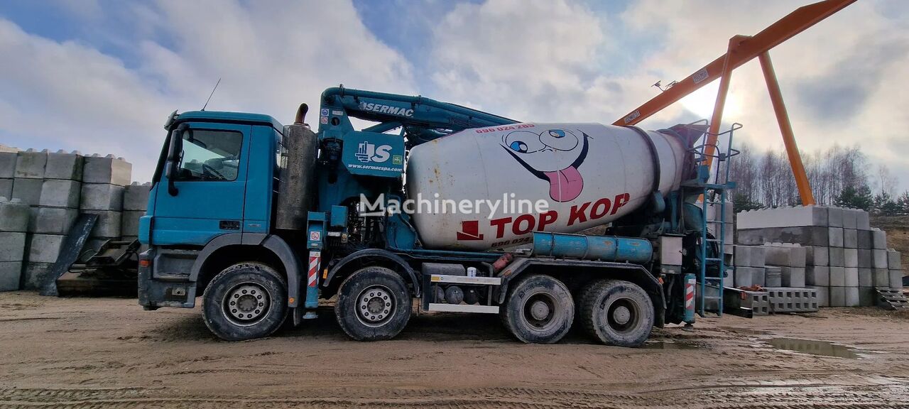 Mercedes-Benz 41 kamion s mešalicom za beton