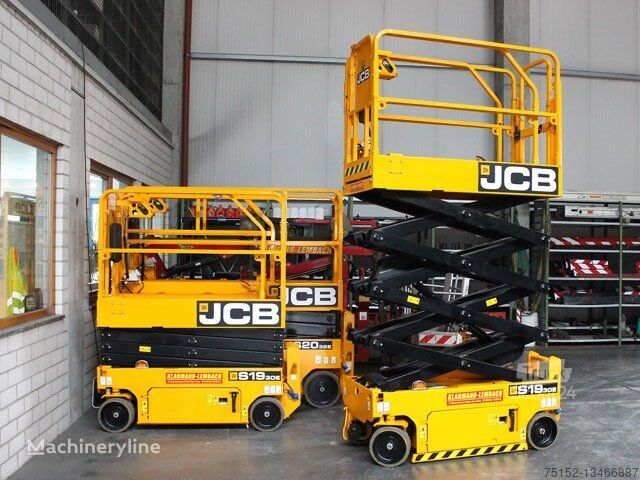 Nova JCB S 1930 E makazasta platforma