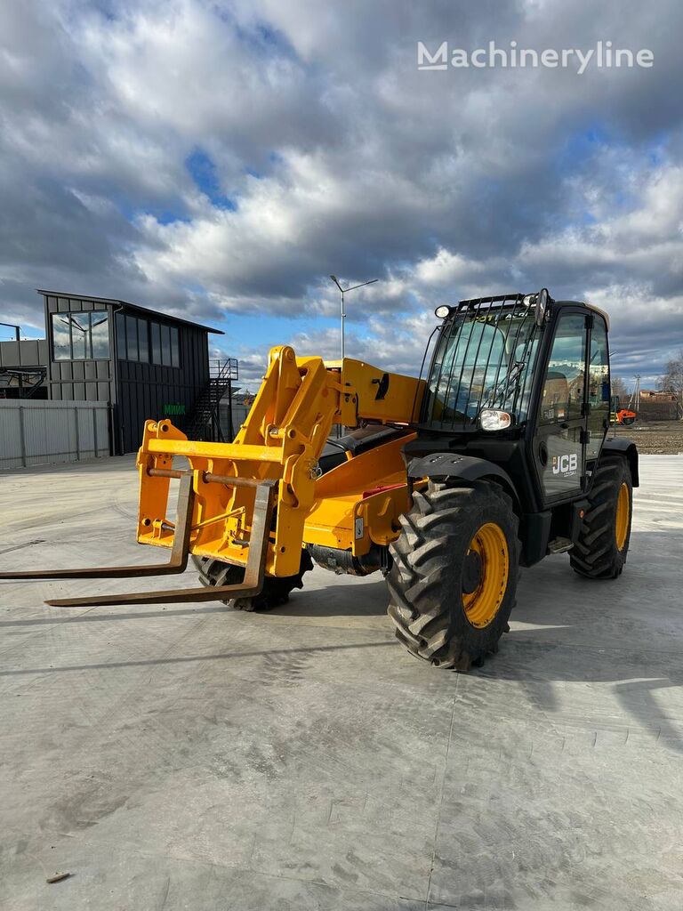 JCB 531-70 teleskopski prednji utovarivač