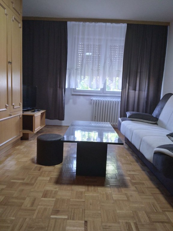 NOVI SAD - LIMAN 3 - 40. 00 m2