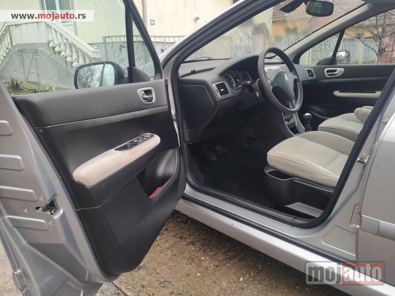 Peugeot 307 2,0 HDI 6 brzina SW 7SEDISTA