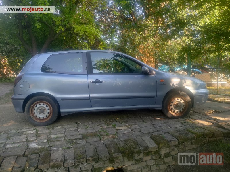 Fiat Brava 1,6 16v nije vozno stanje