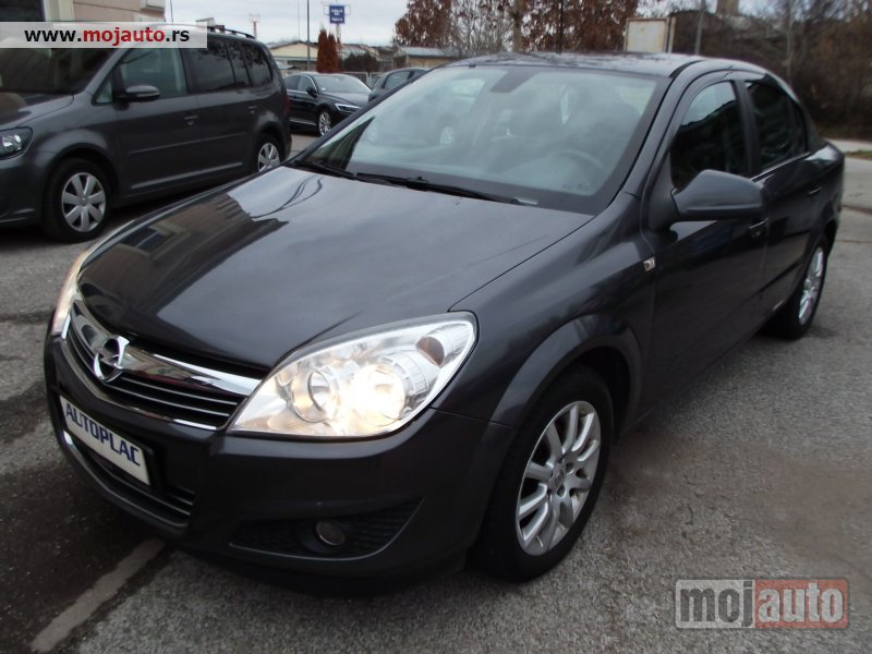 Opel Astra H 1.6 BENZ 85 KW DIGI ALU NOV