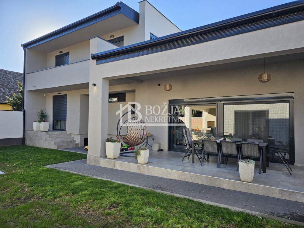 Moderna, luksuzna, spratna kuća, širi centar ID#2257 450.000 €