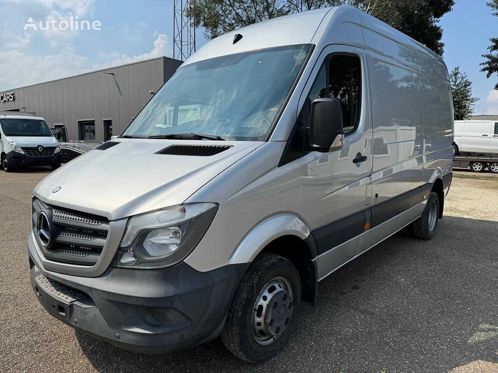 Prodaje se Mercedes-Benz Sprinter minibus furgon na aukciji