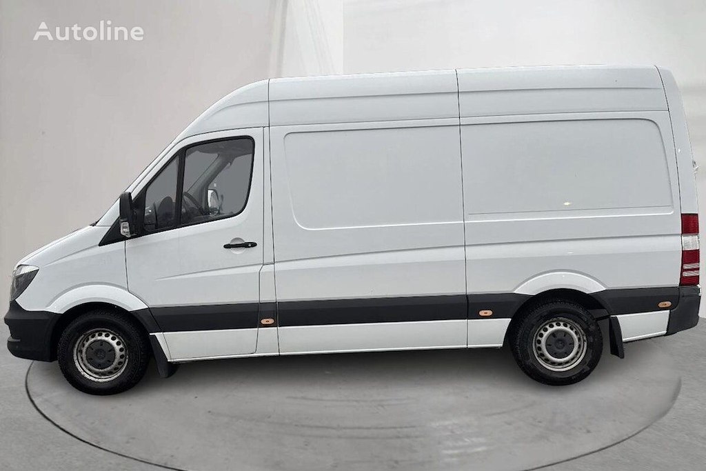 Prodaje se Mercedes-Benz Sprinter minibus furgon na aukciji