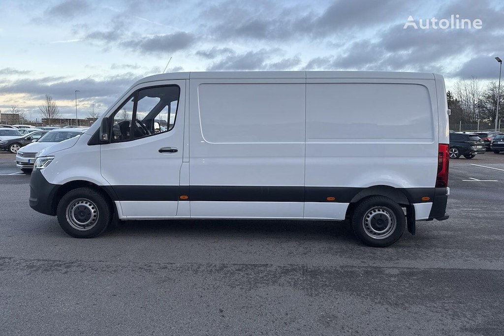 Prodaje se Mercedes-Benz Sprinter minibus furgon na aukciji