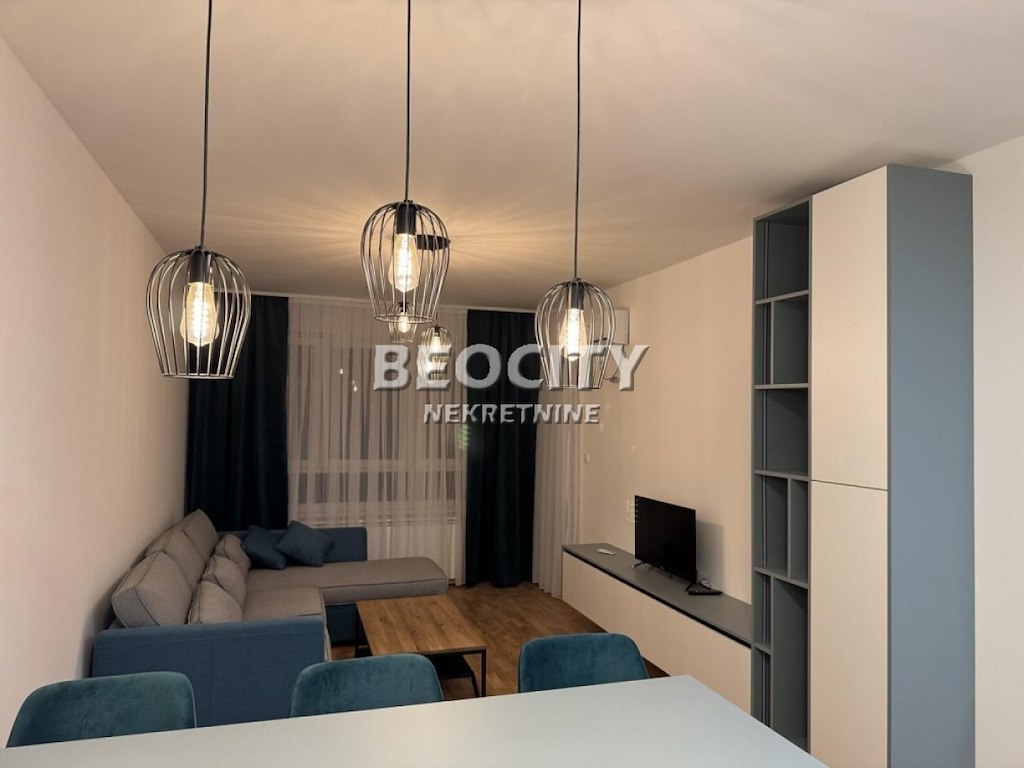 Novi Sad, Telep, Jerneja Kopitara, 2. 0, 45m2, 550EUR