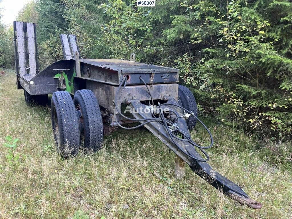 Machine transport trailer, Turntable prikolica za građevinske strojeve