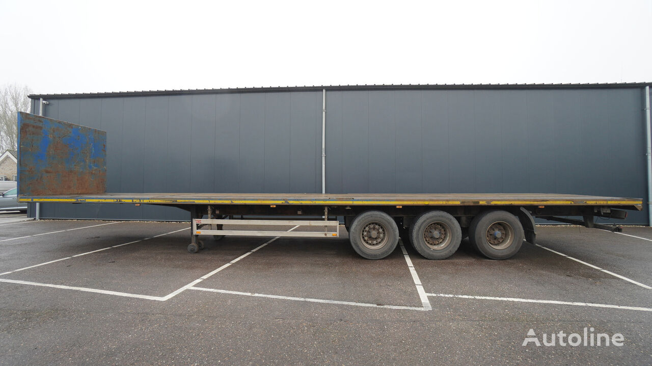 Pacton 3 AXLE FLATBED WITH TWISTLOCKS poluprikolica platforma