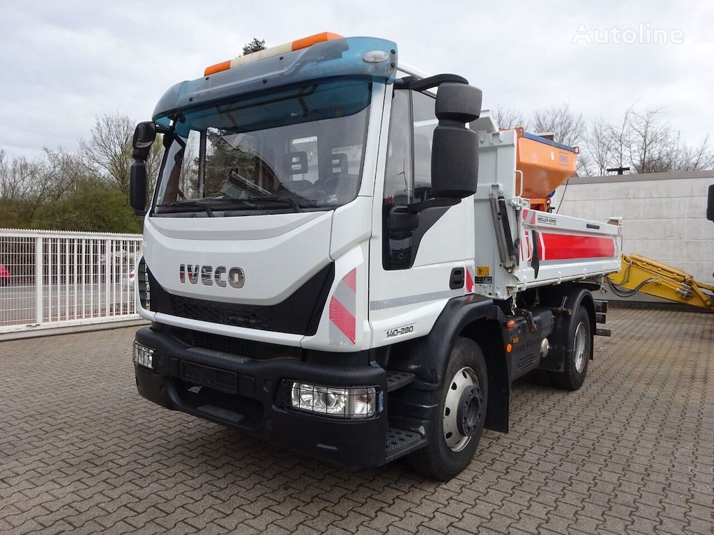 IVECO 140-280 salt container+spreader kiper