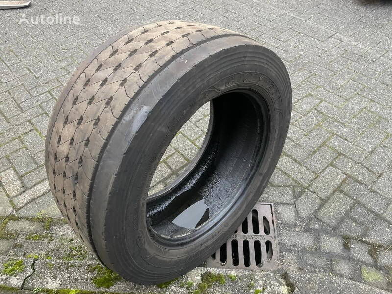 Goodyear 375/45 R 22.5 guma za kamione