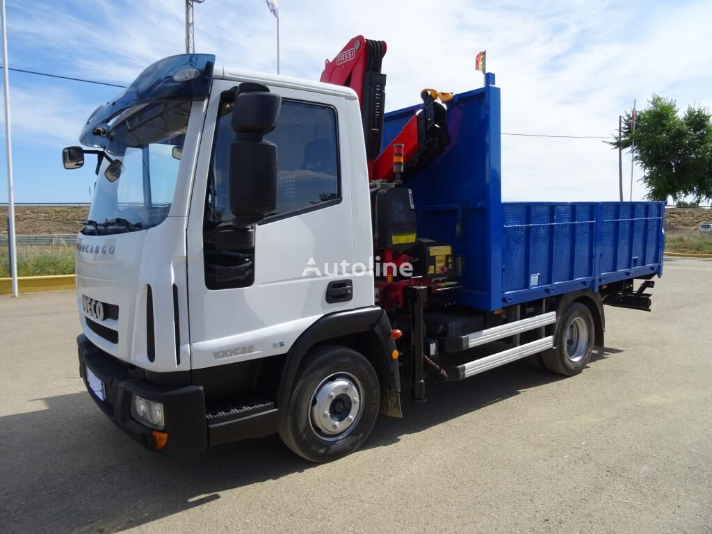 IVECO EUROCARGO ML 100E22 kamion s ravnom platformom