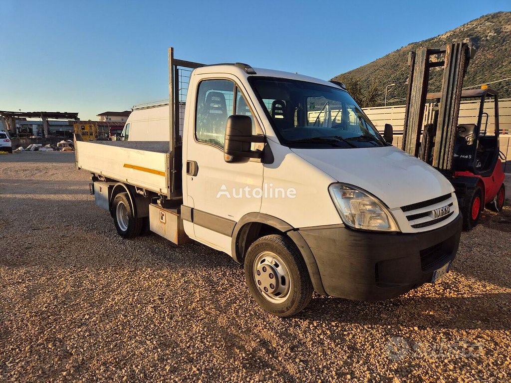 IVECO daily 35c12 kamion s ravnom platformom