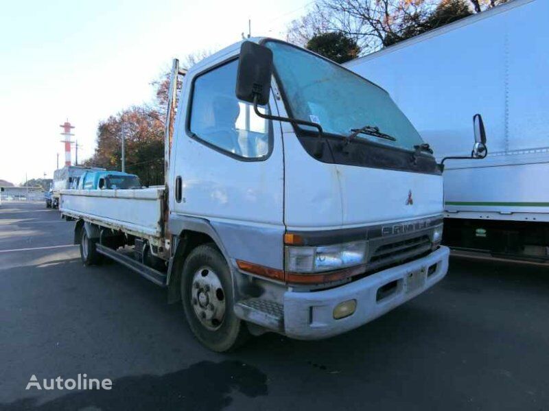 Mitsubishi CANTER kamion s ravnom platformom