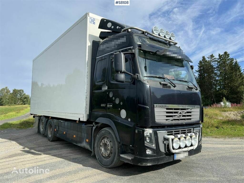 Volvo FH16 6*2 kamion furgon