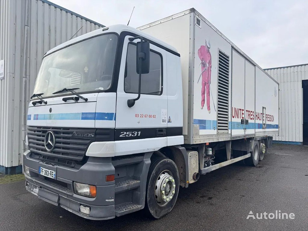 Mercedes-Benz Actros 2531 , 6X2 , EURO 2 , Closed Box kamion furgon