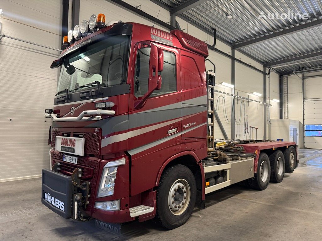 Prodaje se Volvo FH 540 rol kiper sa kukom na aukciji