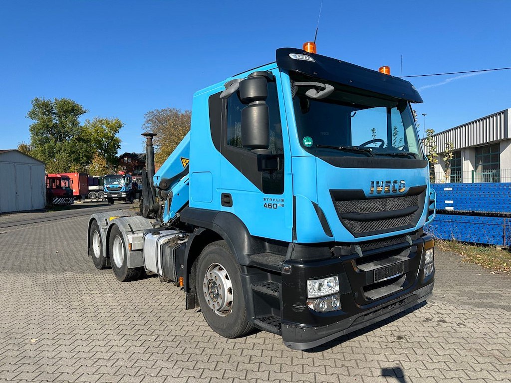 IVECO AT440S 460 6x4 Tractor + Crane Palfinger PK 13001 + RC tegljač