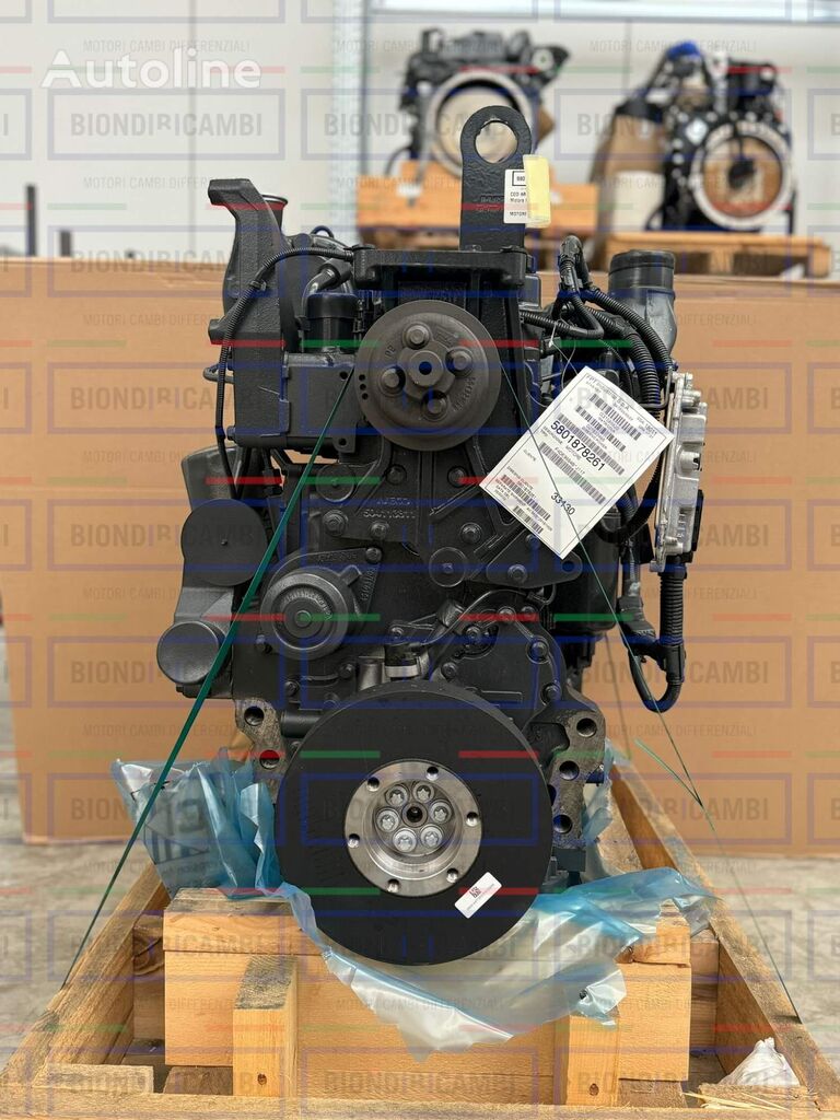 IVECO New Holland F4DE9684 B 3063N motor za kamiona