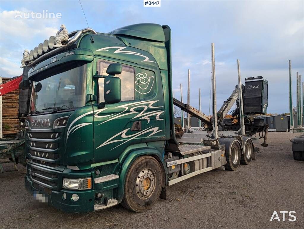 Scania R580LB 6X4 HNB kamion za prevoz drva