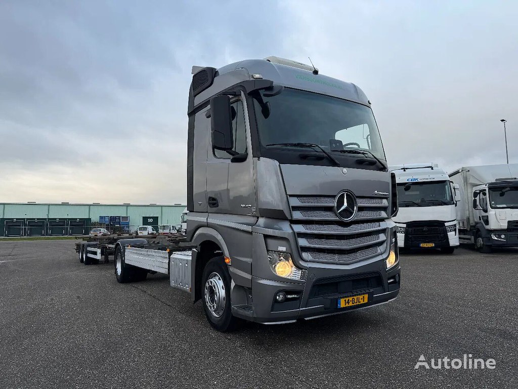 Mercedes-Benz Actros ACTROS 1843L 4X2 BDF KOMPLETT MIT BDF ANHANGER vozilo za prevoz kontejnera