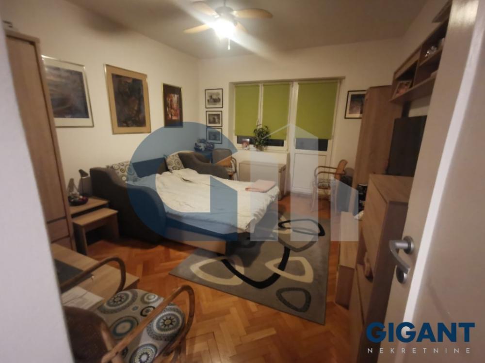 Koste Taušanovića, Dvosoban stan na prodaju, 61m2, 230.000€