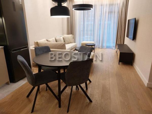 Bulevar Vudroa Vilsona, Dvosoban stan za izdavanje, 55m2, 1.300€