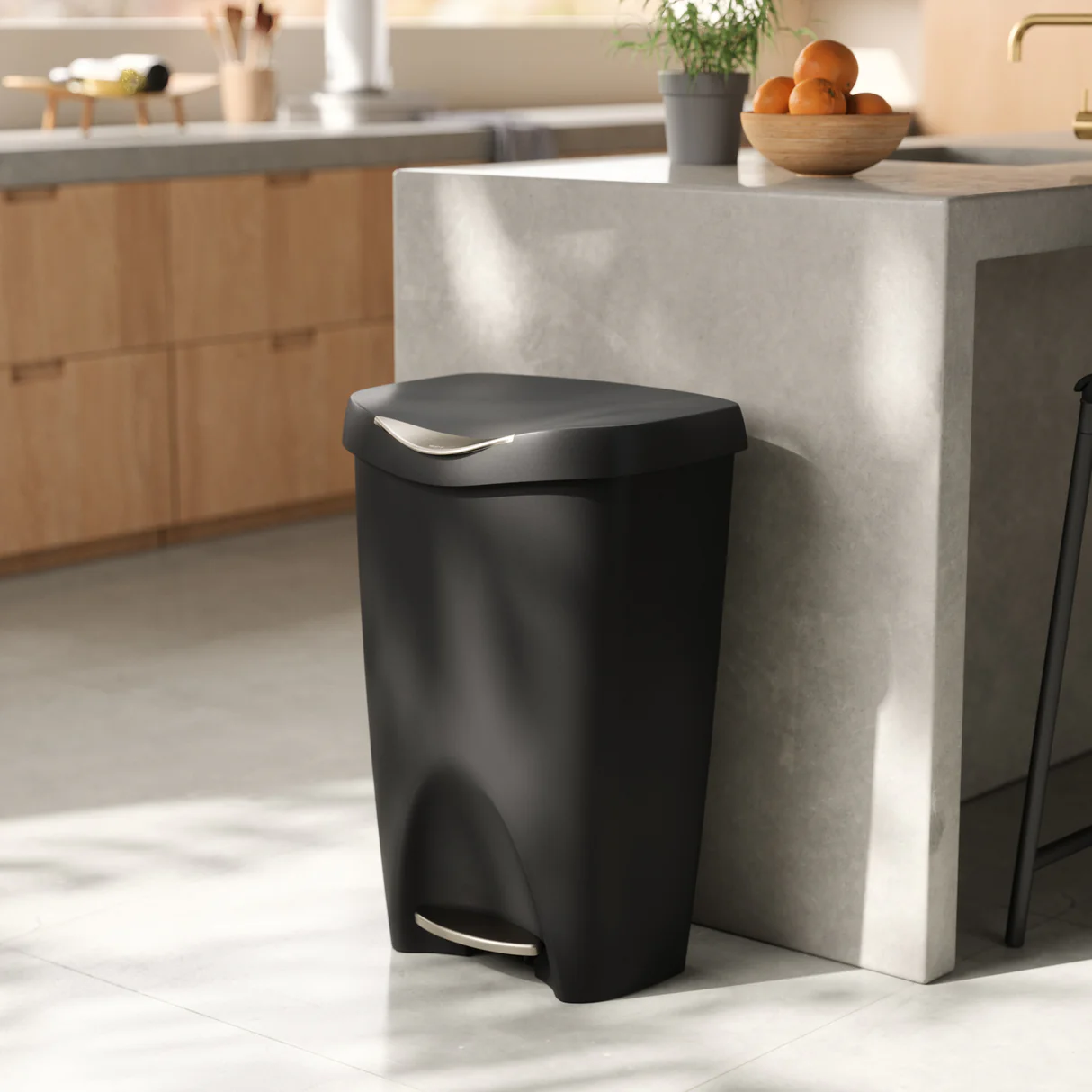KANTA ZA OTPATKE – BRIM step on trash can