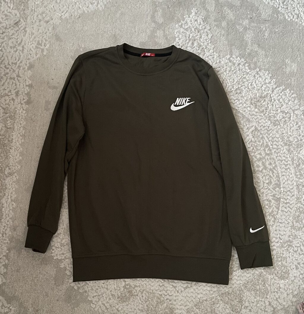 Nike, 2XL (EU 44), Jednobojni, bоја - Crna