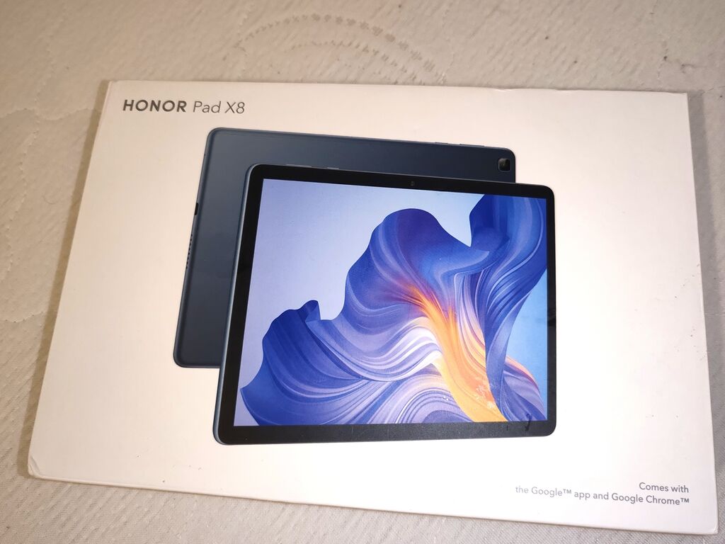 Nekorišćen tablet, dobijen na poklon, HONOR pad X8