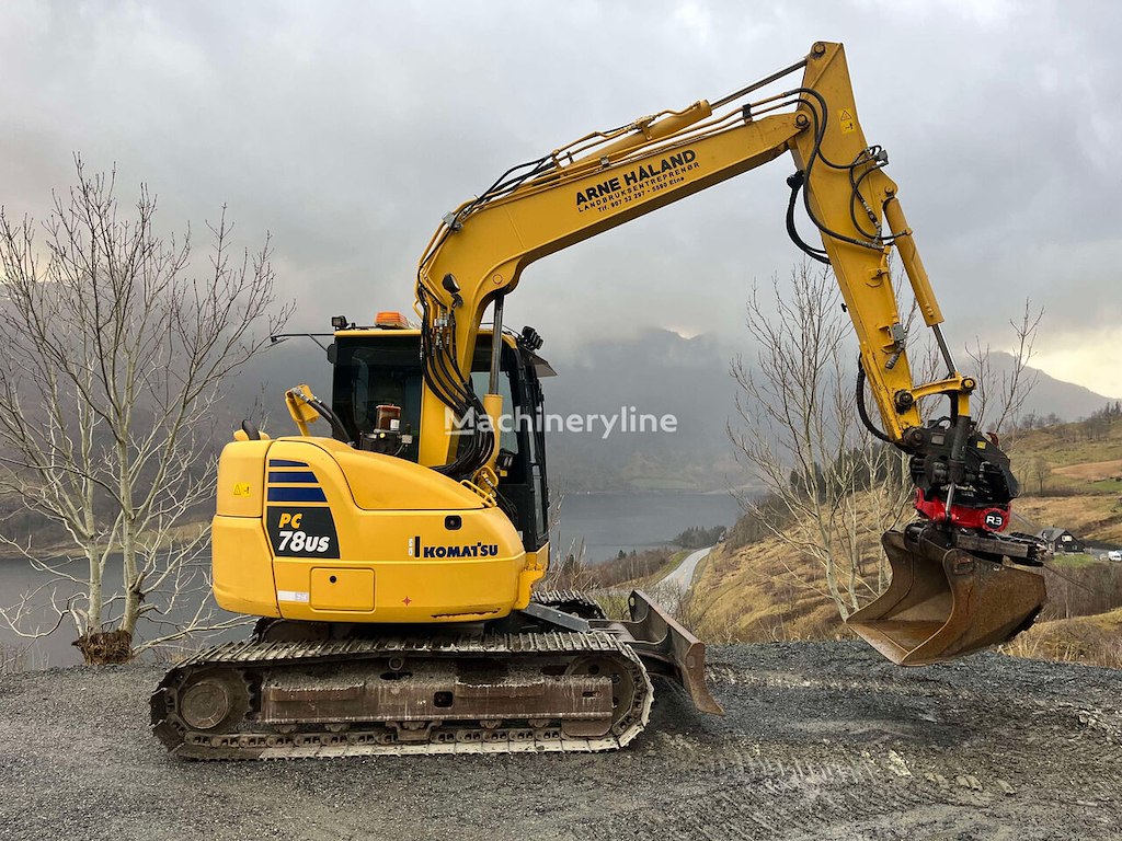 Komatsu PC 78 US-10 bager guseničar