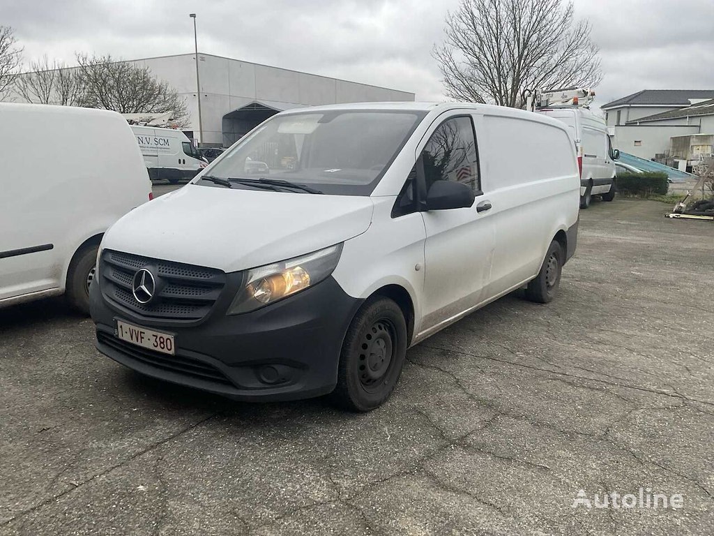 Prodaje se Mercedes-Benz Vito minibus furgon na aukciji