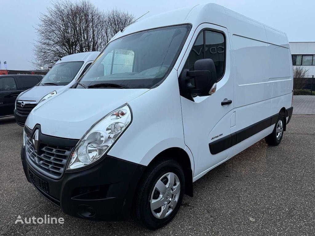 Prodaje se Renault Master minibus furgon na aukciji