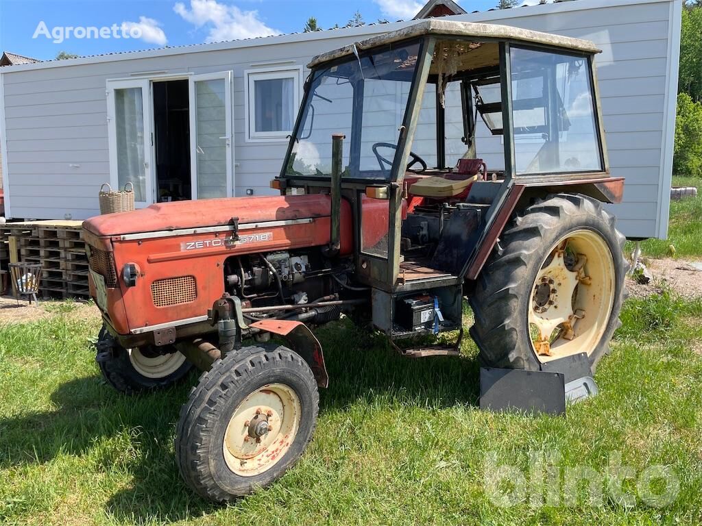 Prodaje se Zetor 6718 traktor točkaš na aukciji