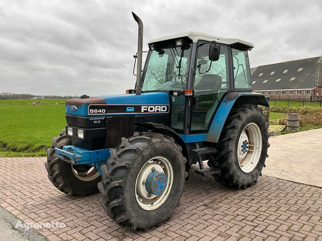 Prodaje se Ford 5640 SLE traktor točkaš na aukciji