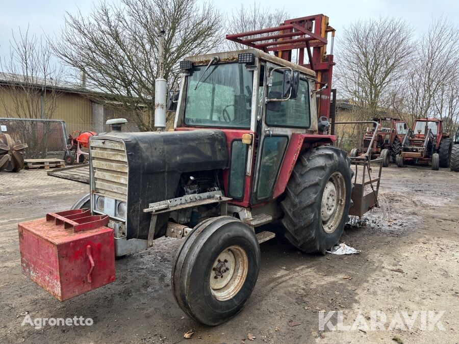 Prodaje se Massey Ferguson 565 SMPG traktor točkaš na aukciji